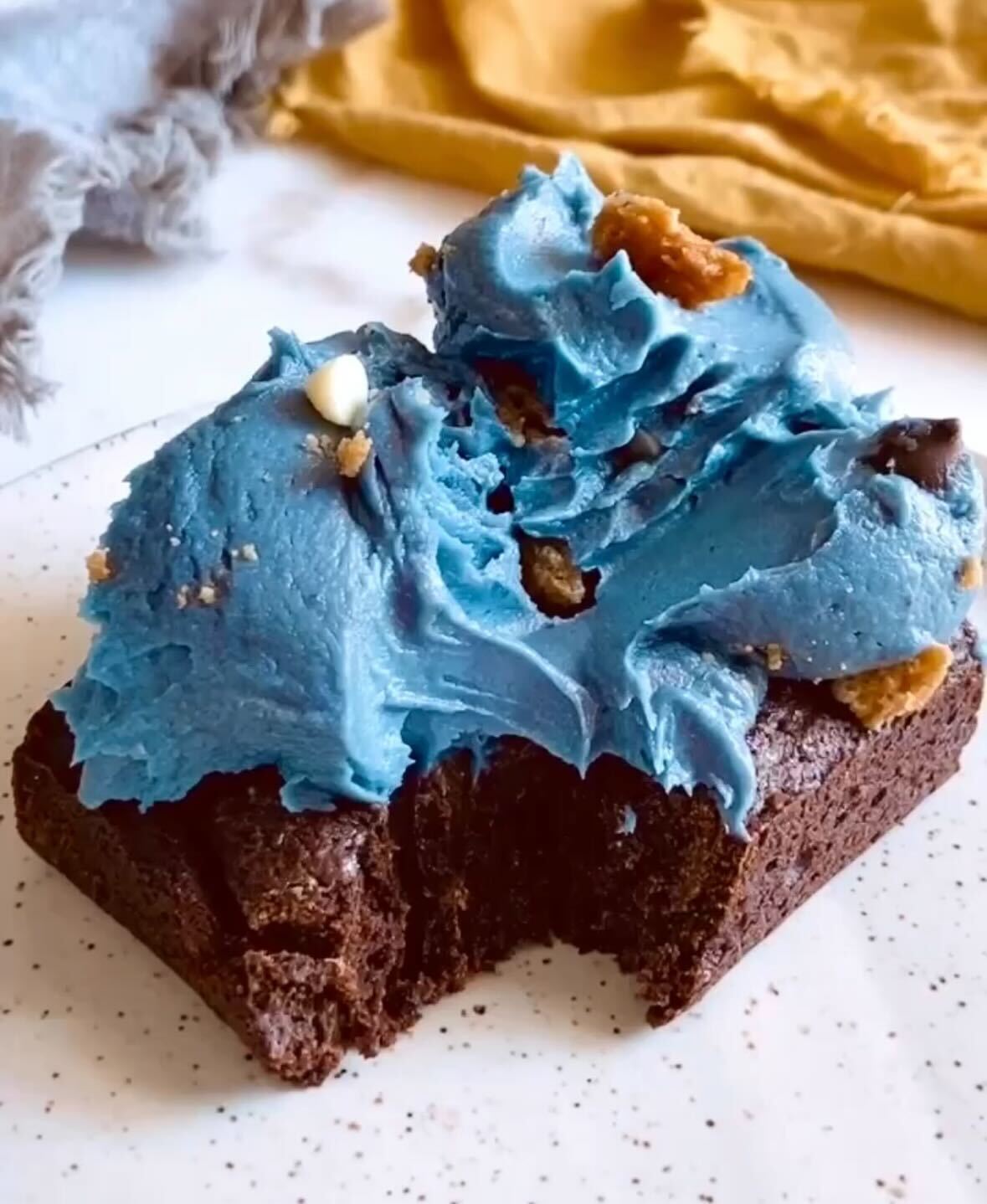 Easy Blue Whipped Frosting (Dairy-Free & Superfood-Packed!) – Elavi